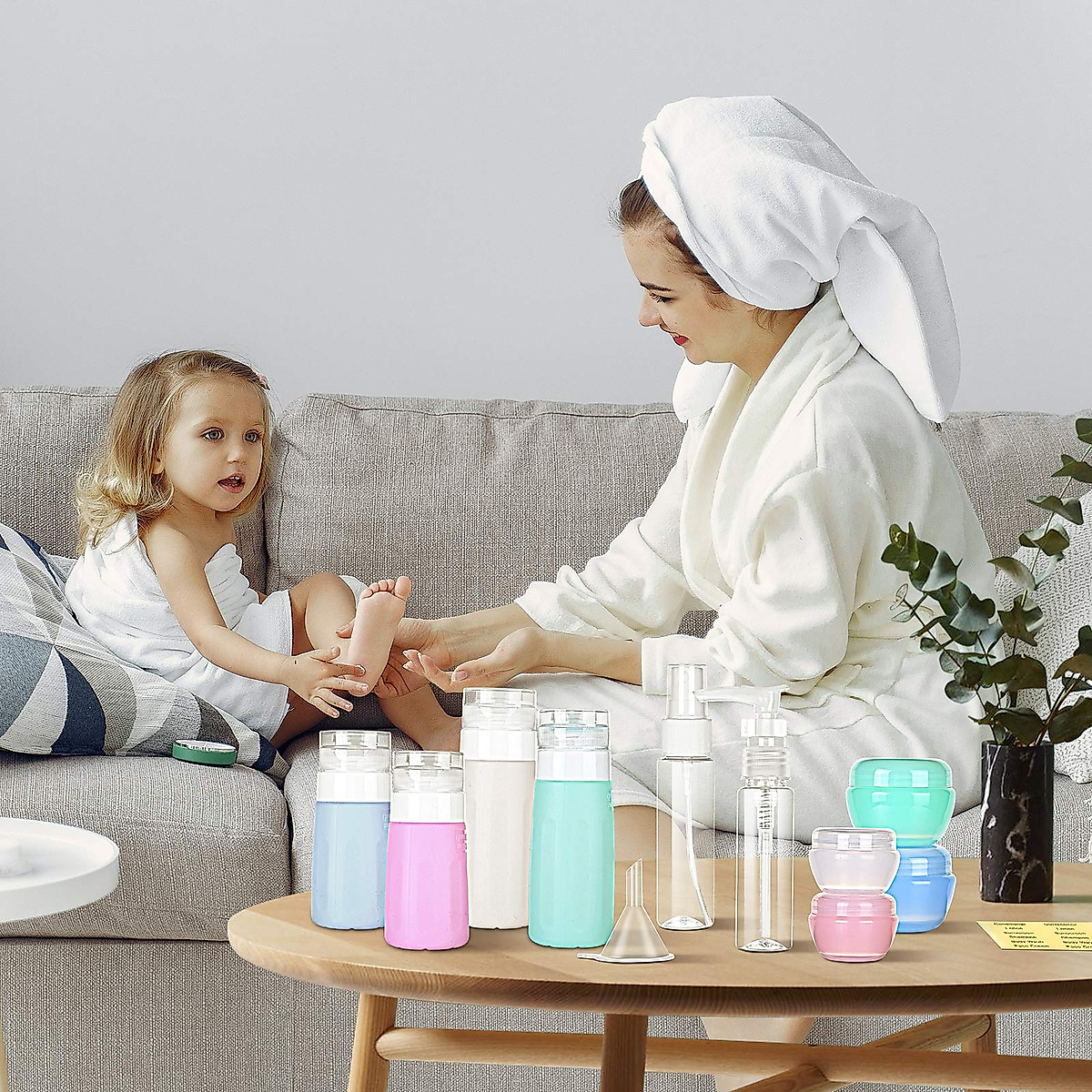 Benbilry 16 Pack Travel Bottles Set for Toiletries, TSA Approved Travel Size Containers Leak Proof Travel Accessories, Silicone Squeezable Shampoo and Conditioner Bottles, Perfect for Travel Business