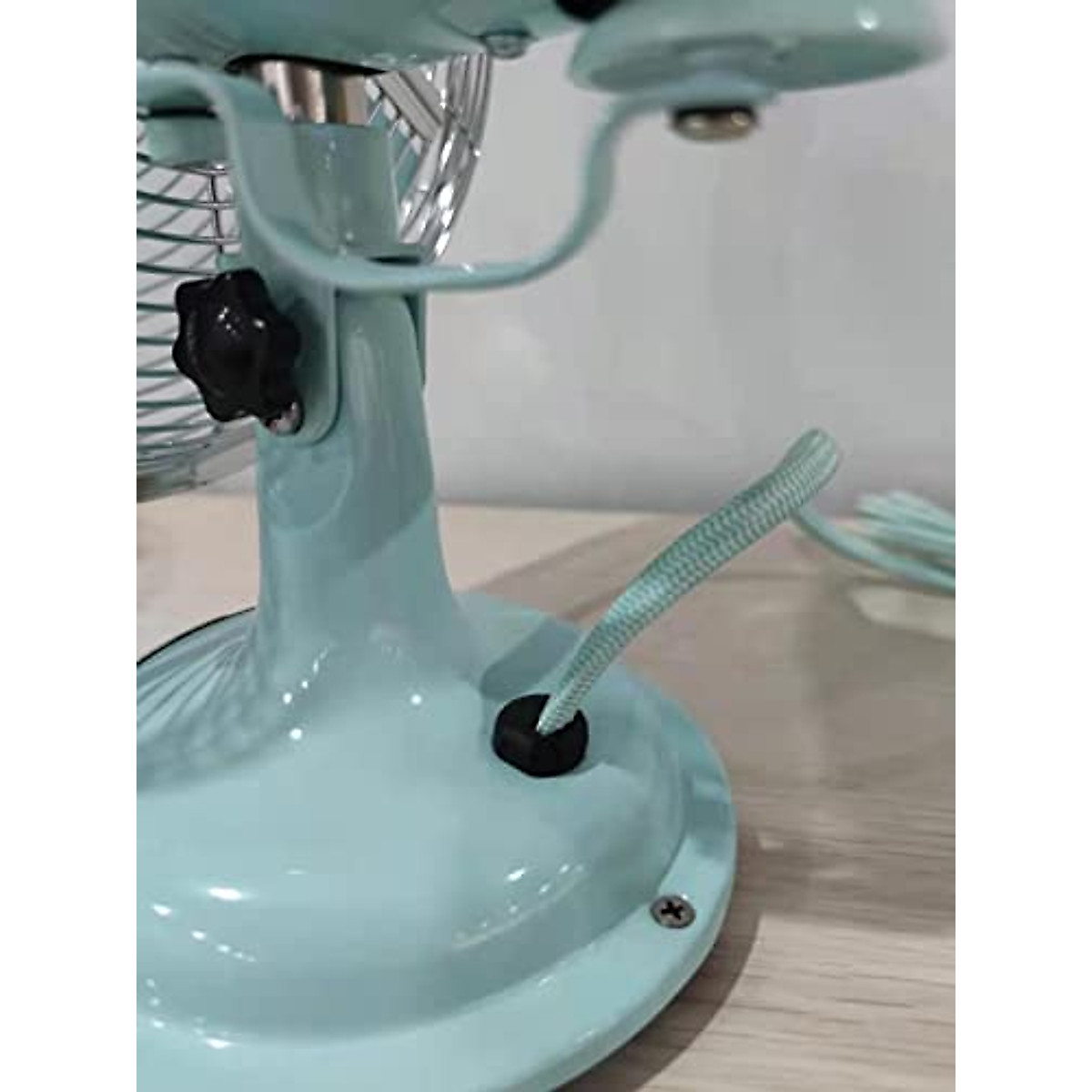 Better Homes & Gardens Retro Table Fan, 3-Speed Metal Tilted-Head Oscillation, 8-Inches (mint)