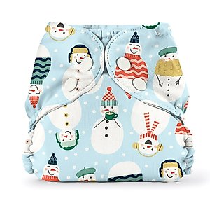 Esembly Cloth Diaper Outer, Waterproof Cloth Diaper Cover, Swim Diaper, Leak-Proof and Breathable Layer Over Prefolds, Flats or Fitteds, Reusable Diaper with Snap Closure, Size 2 (18-35lbs), Deco Dot