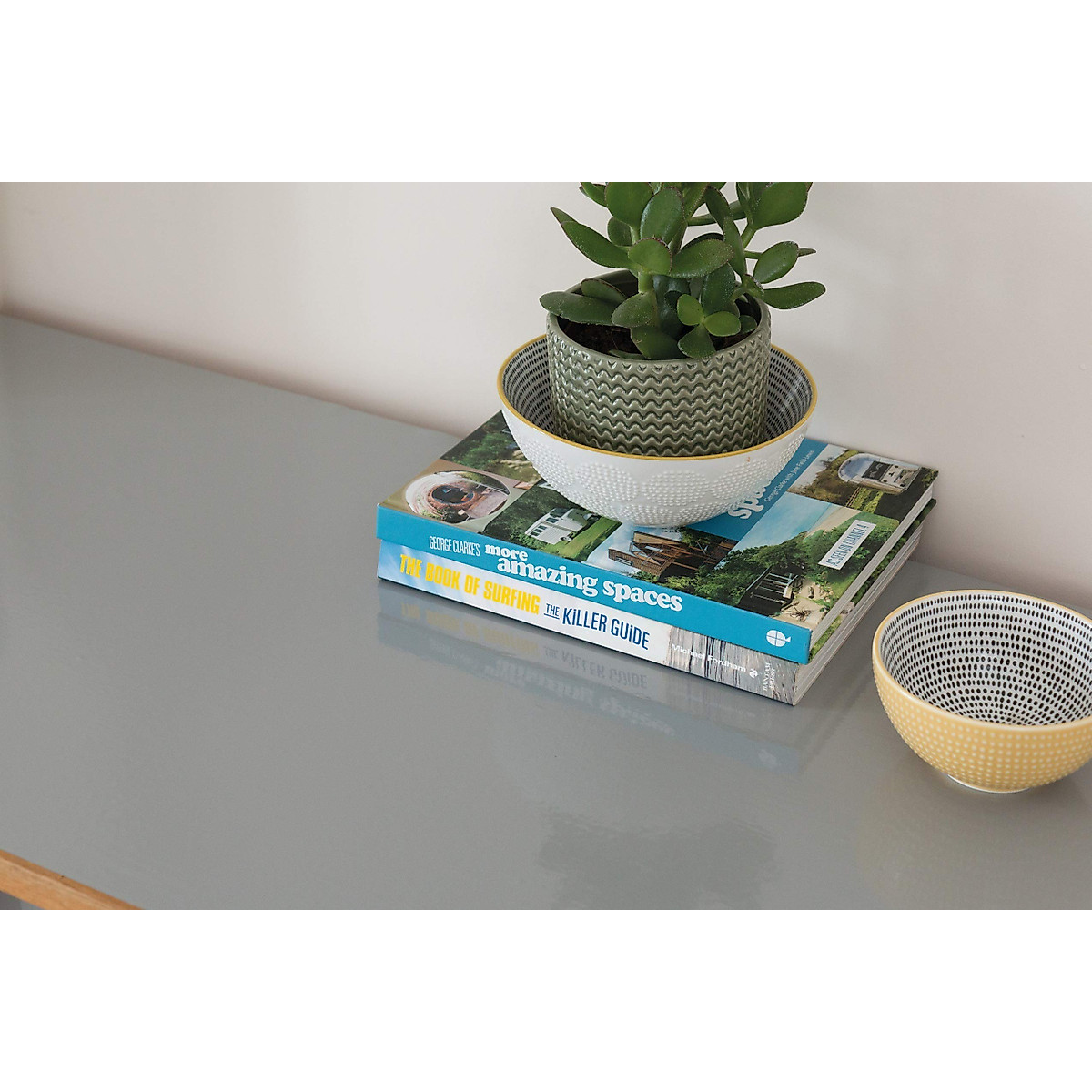 d-c-fix Wallpaper Self Adhesive Peel and Stick Waterproof Contact Paper for Kitchen and Bath Countertops Cabinets and DIY, Grey Glossy, 26,5" x 78,7"