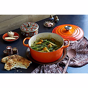 Le Creuset Enameled Cast Iron Signature Round Dutch Oven, 3.5 qt. , Flame