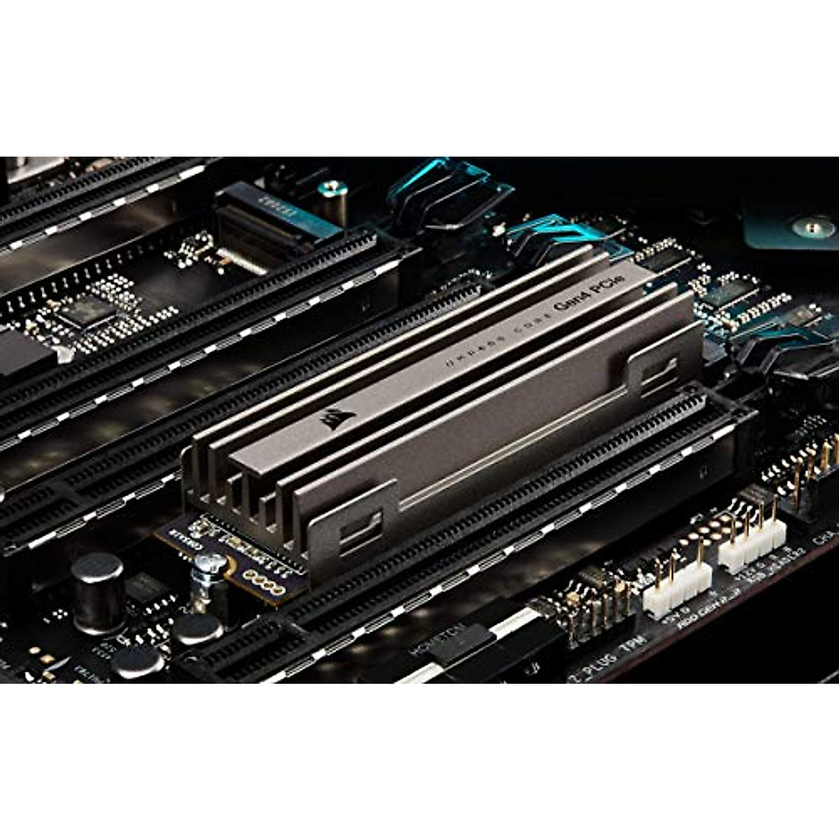 Corsair MP600 CORE 2TB M.2 NVMe PCIe x4 Gen4 SSD (Up to 4,950MB/sec Sequential Read & 3,700MB/sec Sequential Write Speeds, High-Speed Interface, 3D QLC NAND, Built-in Heatspreader) Aluminum