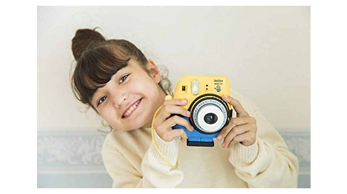Fujifilm Instax Mini 8 Minion Instant Camera - Fun Photos!