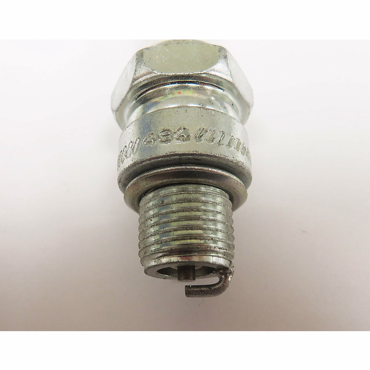 Champion 828M Pack of 4 Copper Marine Spark Plugs (QL77JC4)