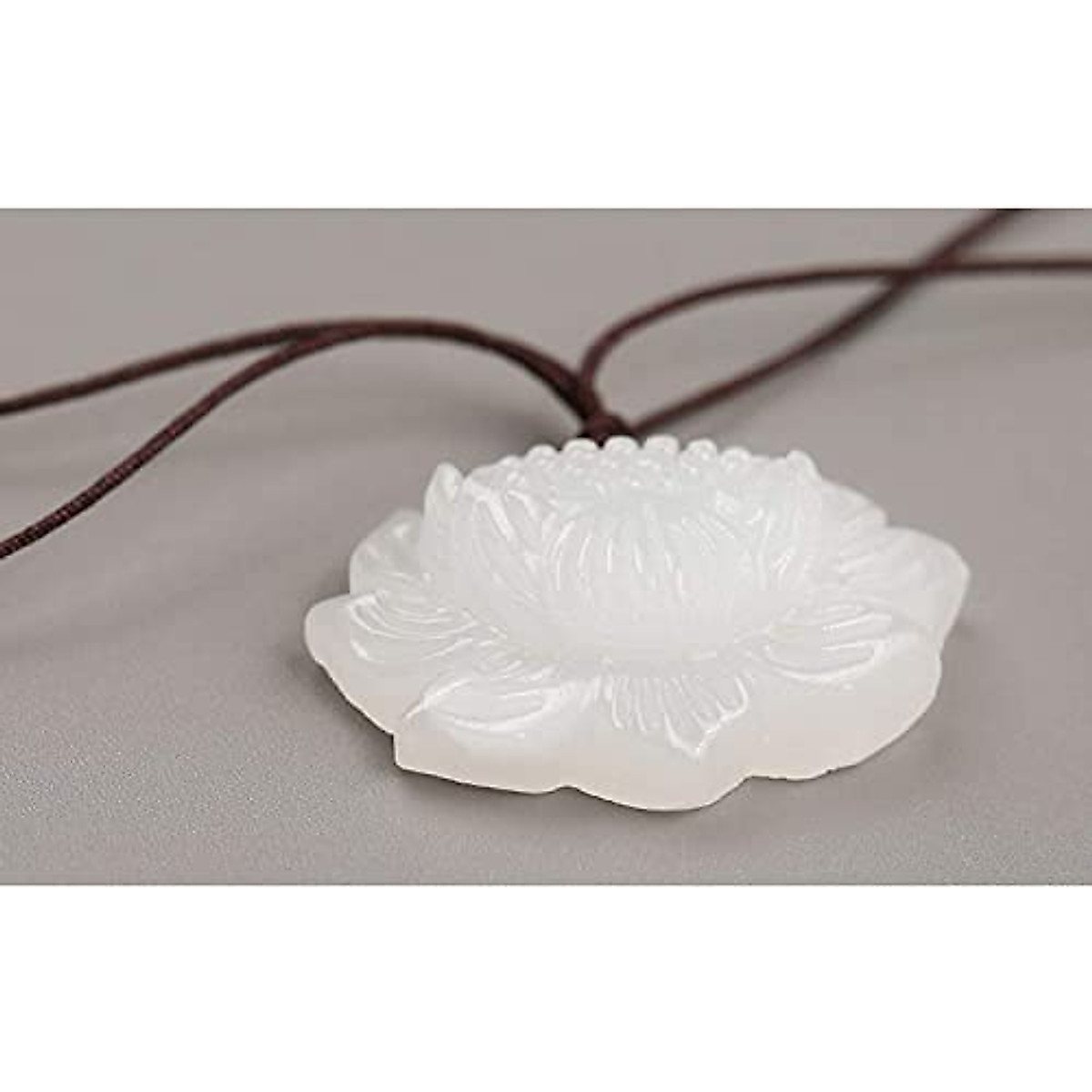 RIOMAN Bookmarks Metal Bookmark Bookmark Sprout Bookmarks Bookmark Small Fresh and Classical Style Bookmark，Bookmark with White Porcelain Pendant, is A Unique Gift (Color : C)