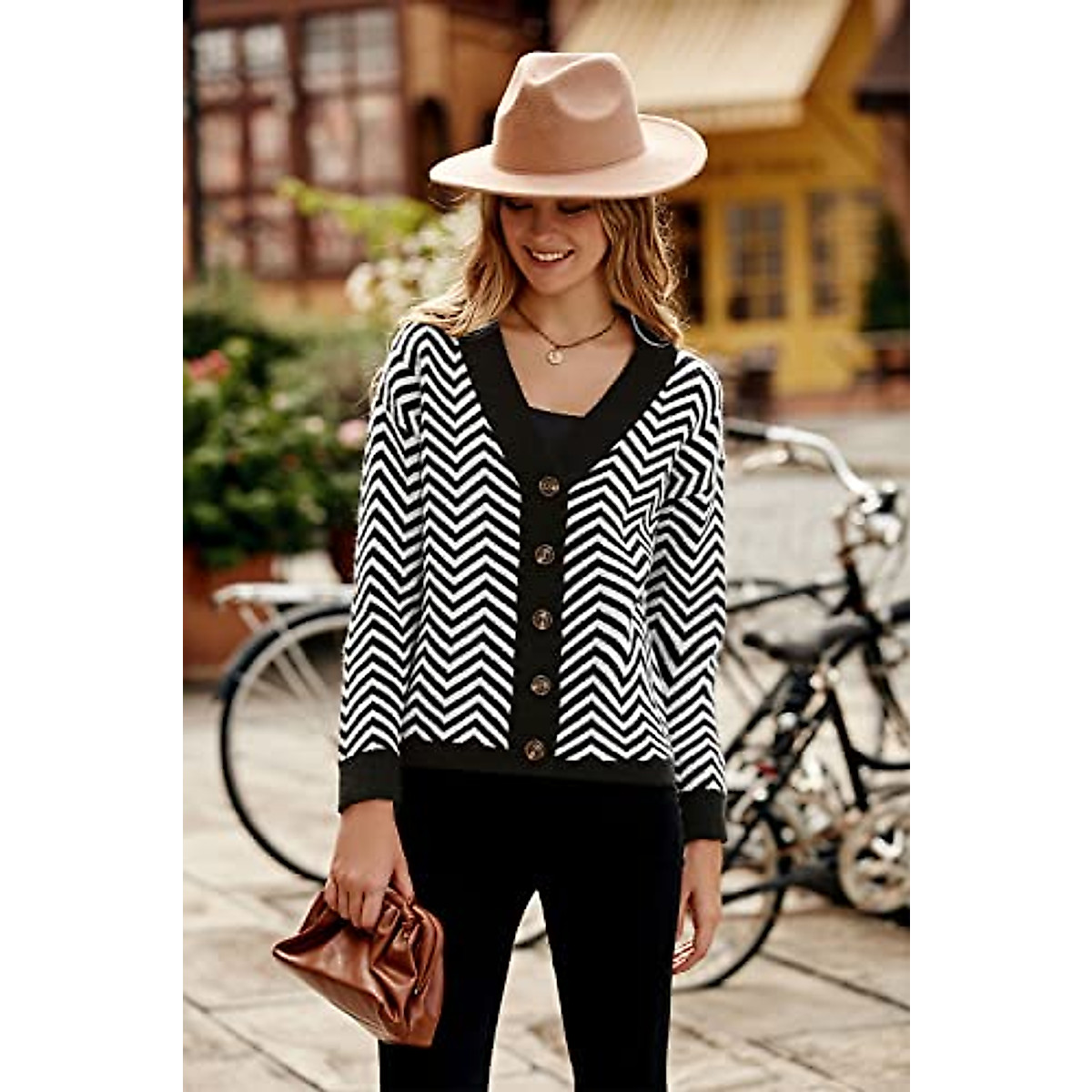 PRETTYGARDEN Women's 2023 Button Down Pullover Sweater Long Sleeve V Neck Open Front Striped Knit Cardigans (White,Medium)
