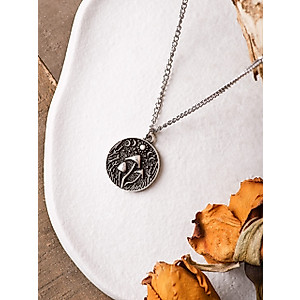 HAQUIL Mushroom With Triple Moon Pendant Necklace, Cute Mushroom Stuff Mushroom Necklace Vintage Mushroom Necklace Jewelry Gifts For Women