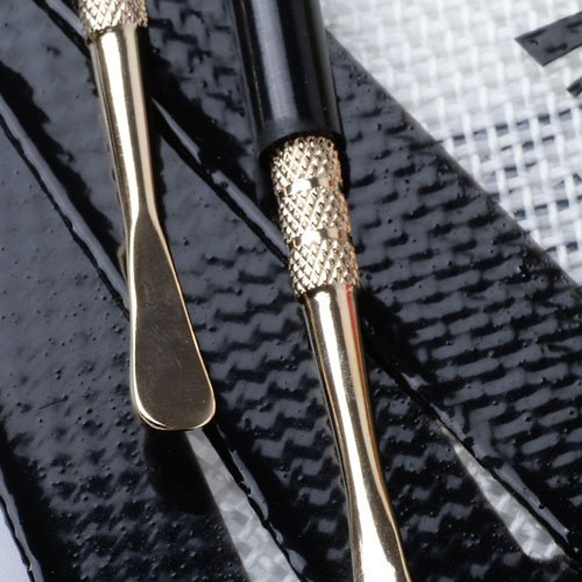 SILICONE ALLEY - 3 Non-Stick Black Hexagon Mat + 5 Tie Dye-Colored Jar Containers