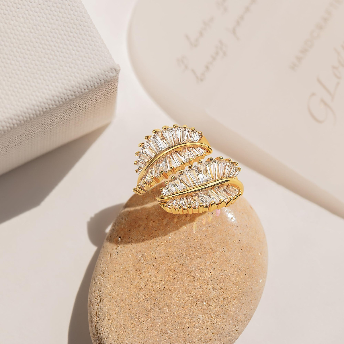 GLOQUAT 18K Gold Plated Open Ring Adjustable Chunky Leaf Stackable Rings Fashion Vintage Leaf Cubic Zirconia Knuckle Diamond Gold Rings for Women Cocktail Jewelry Gift Gold Leaf Ring for Women