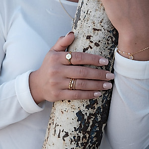 BLOSSOM & HUE Womens Signet Ring | Star Set North Star Polaris | Thin Band Statement - Ring 18K Gold Plated | Size 8 |