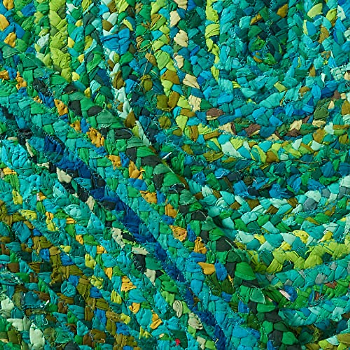 Safavieh Braided Collection Area Rug - 4' x 6' Oval, Green, Handmade Country Cottage Reversible Cotton, Ideal for High Traffic Areas in Living Room, Bedroom (BRD452Y)