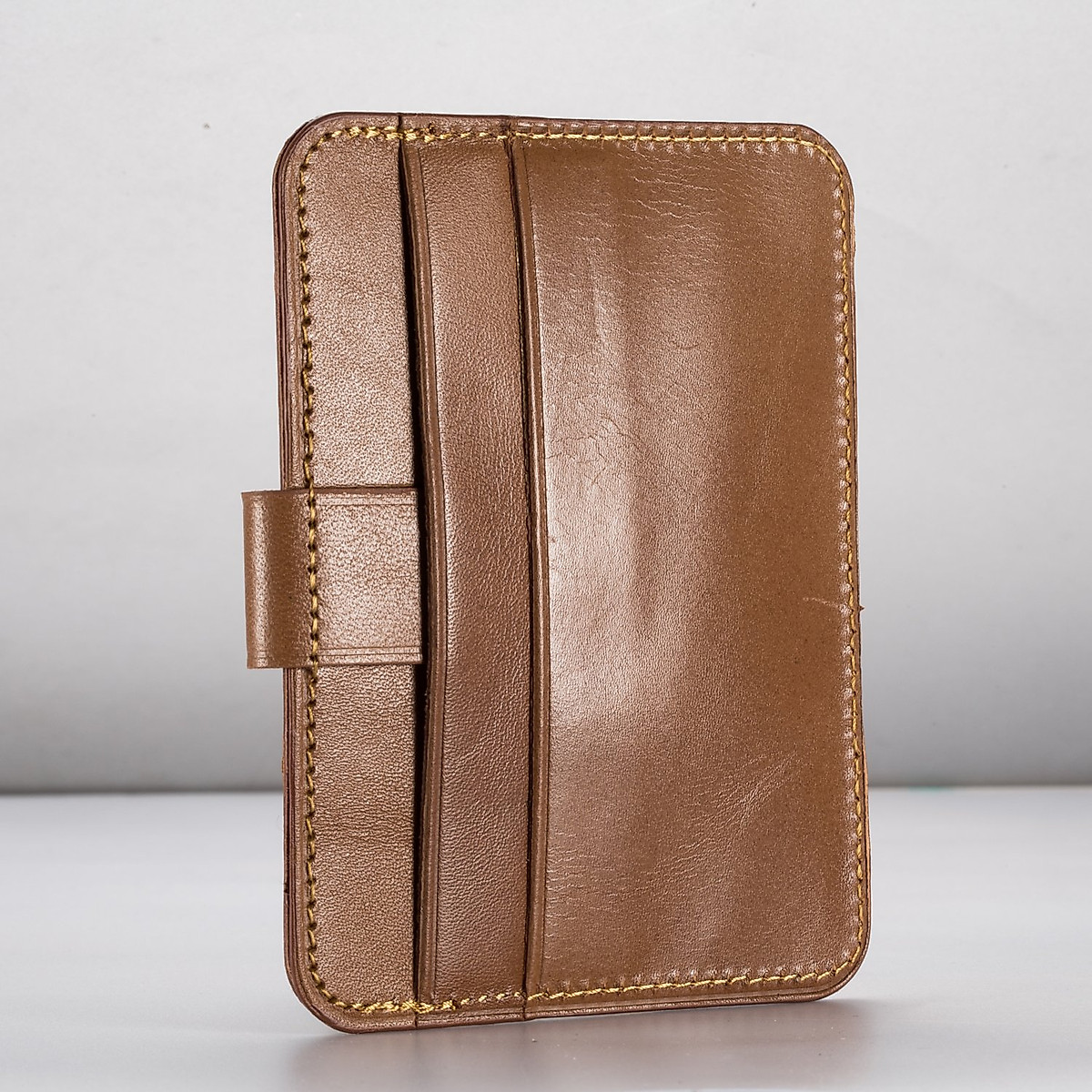 NUOYOU Handmade Genuine Leather Card Case Slim Handy Gift RFID Blocking Card Holder Minimalist Wallet for Men & Women Front Pocket Credit Card Holder Gift Package (Light Brown)