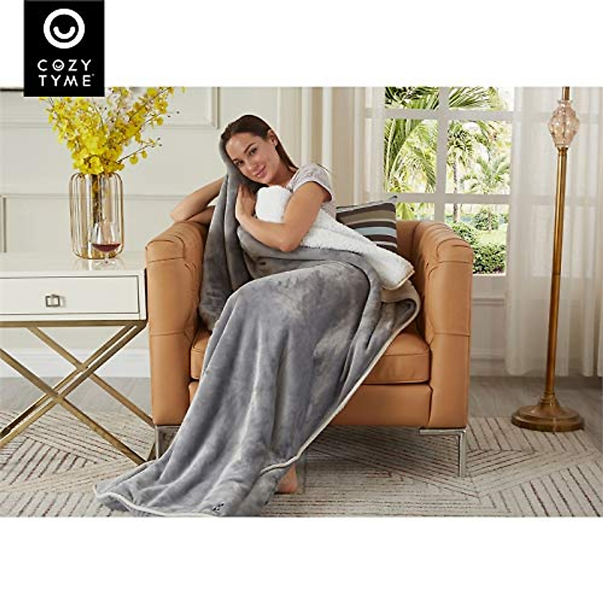 Mekhi Sherpa Polyester Throw Blanket with Feet Pocket Light Gray 28"x70"