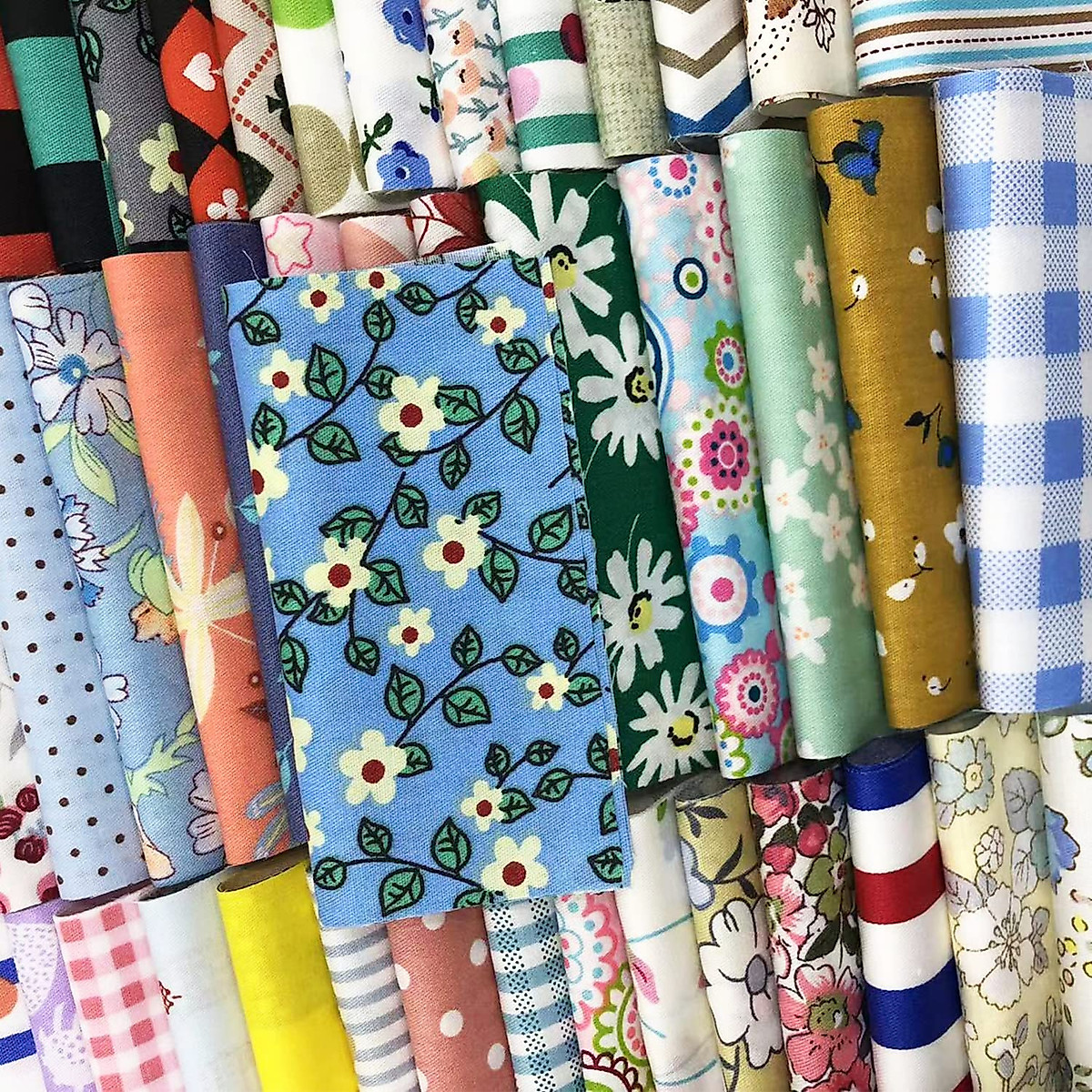 180pcs Sewing Fabric,Scrap Quilts Fabric,Fat Quarters Fabric Bundles,Vintage Fabric Squares,Araniozb Cotton Fabric Squares Bundles,Fabric Squares 4" x 4"(10cm x 10cm)