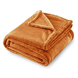 SOCHOW Flannel Fleece Blanket Twin Size, All Season Lightweight Super Soft Cozy Blanket for Bed or Couch, Orange
