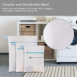 Polecasa Lead-free Premium Soft Fine Mesh Laundry Bags with Sturdy Zipper for Delicates - 3 Pack Durable Laundry Wash Bags - Protect Clothes in Washing Machine - 1 Large, 1 Medium, 1 Small