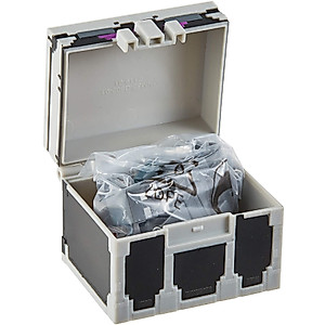 Mattel Minecraft Dungeons Battle Chest with Accessories, Action and Adventure Toy Based on Video Game, for Storytelling Play and Display, Gift for Kids Age 6 and Older