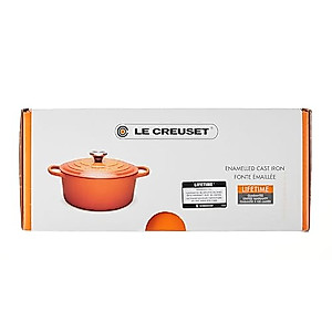 Le Creuset Signature Cast Iron Round Casserole, 26 cm - Satin Black