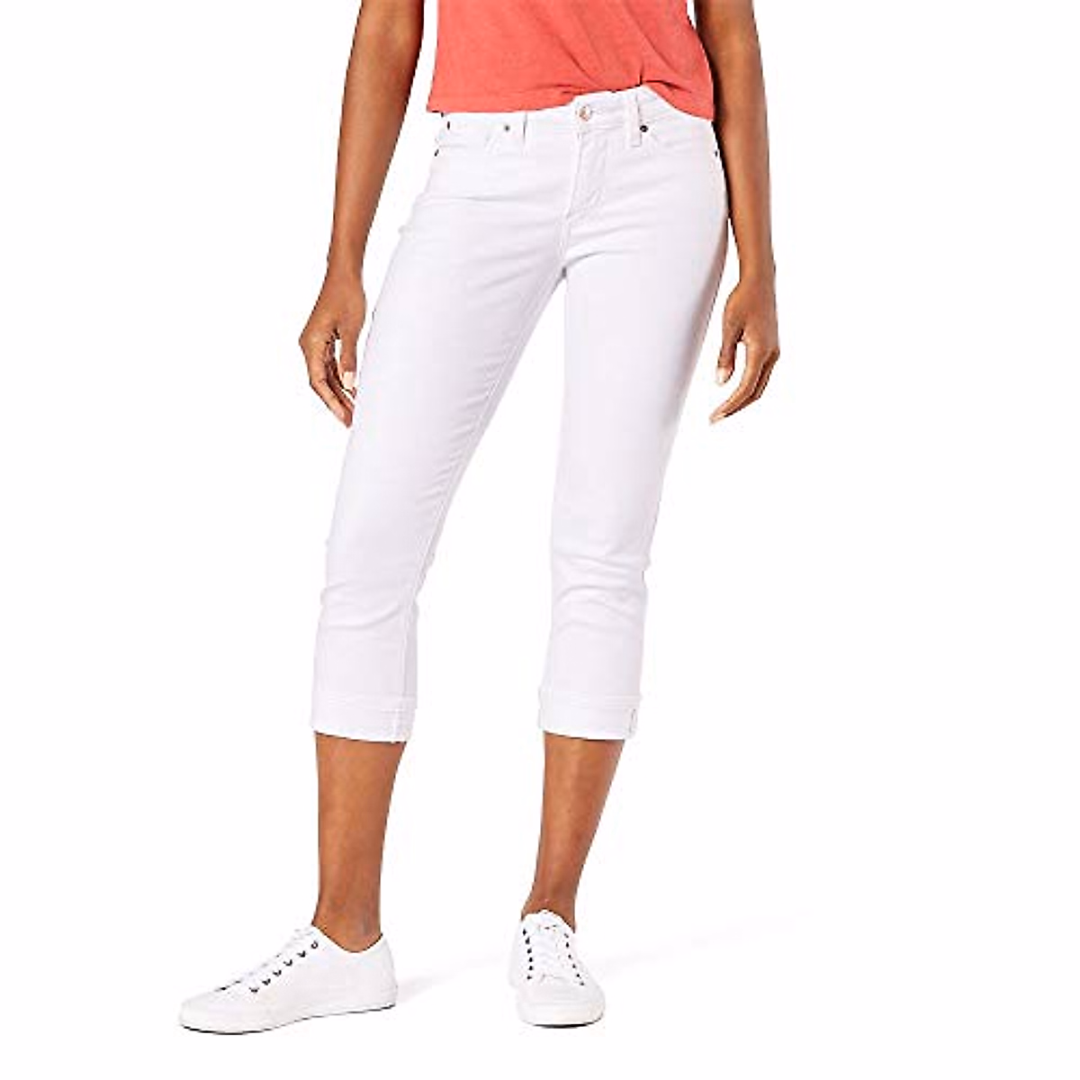 Signature by Levi Strauss & Co. Gold Label Women's Size Mid-Rise Slim Fit Capris (Standard and Plus), White Dove, 18