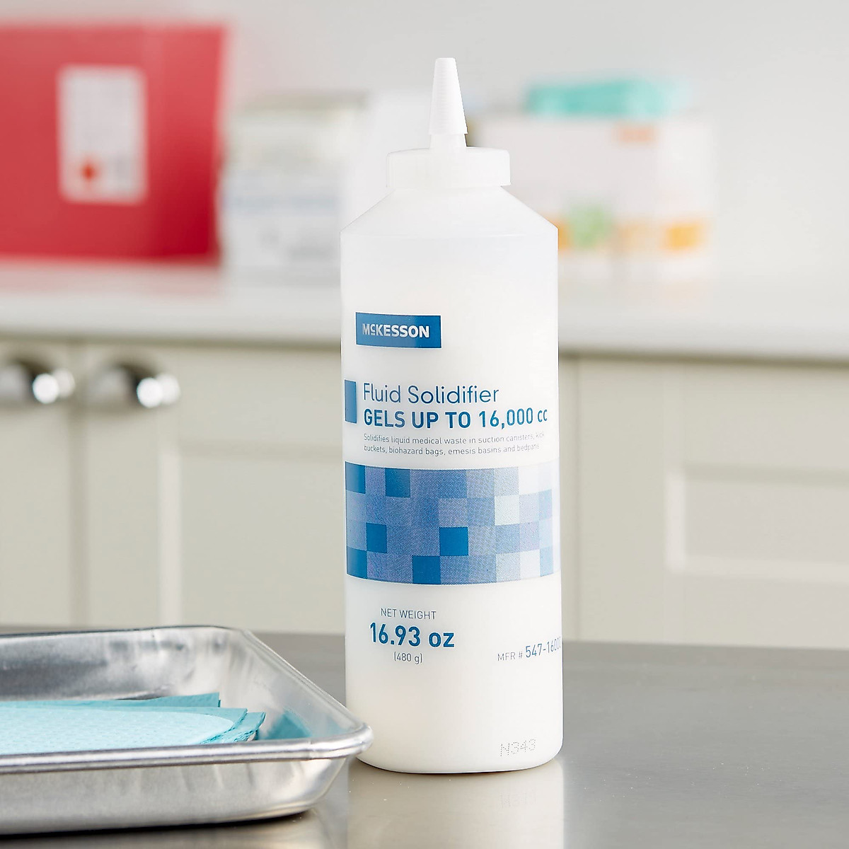 McKesson Fluid Solidifier - Fast, Effective, Gels up to 16,000 cc - Spout Cap Bottle, 16 oz, 1 Count, 1 Pack