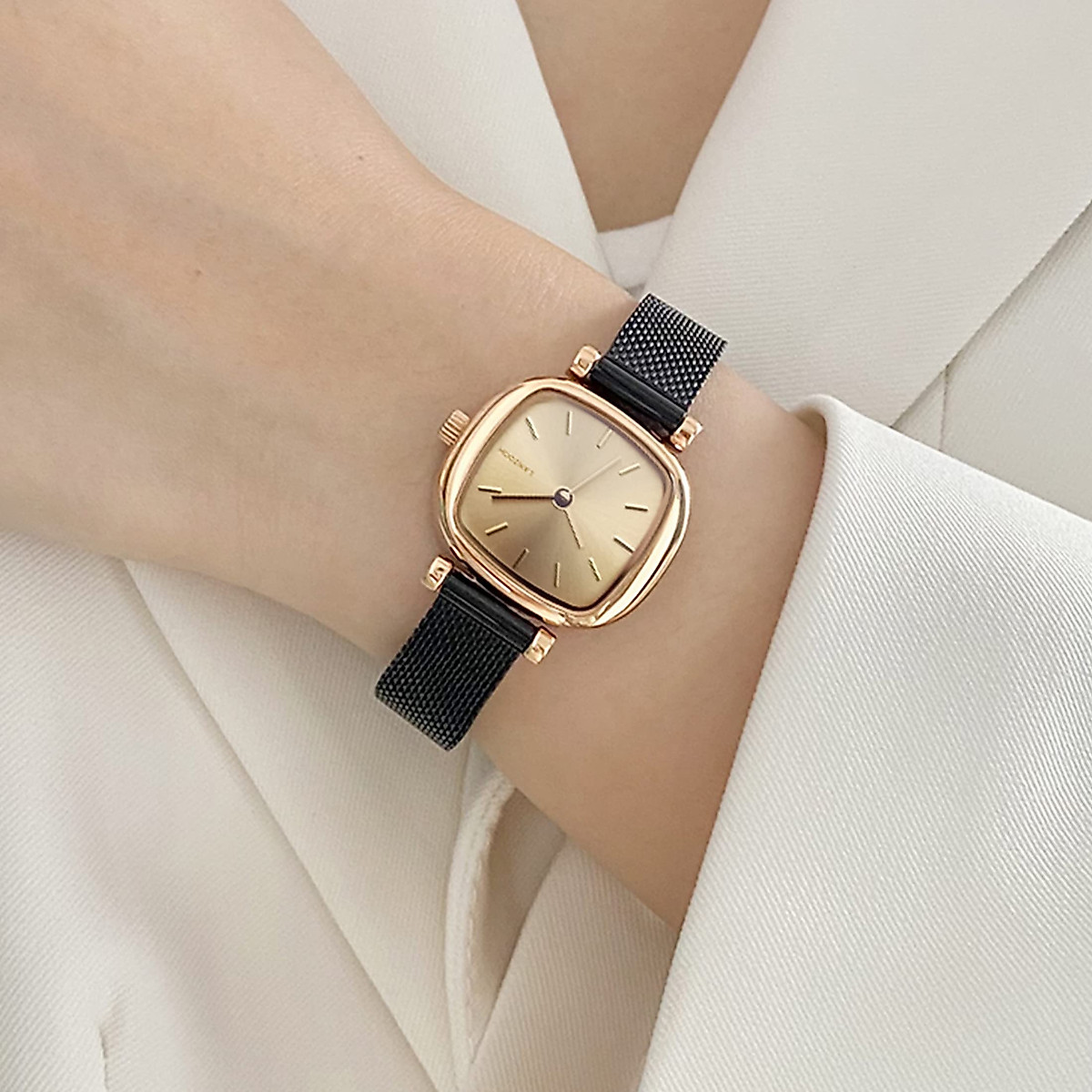 LANZOOM Candy Shape Women's Quartz Watch - Gold Square Dial, Black Tone Steel Band. Gift for Women on Holidays and Special Occasions.