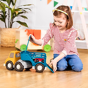 Battat- Wonder Wheels- Toy Carrier Truck & 2 Toy Cars – Toy Truck Playset For Kids, Toddlers – Pretend Play- Recyclable Materials – 1year +