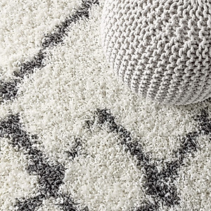 JONATHAN Y MCR102B-8 Mercer Shag Plush Tassel Moroccan Tribal Trellis Geometric Indoor Area-Rug Bohemian Contemporary Easy-Cleaning Bedroom Kitchen Living Room, 8 X 10, Cream/Grey