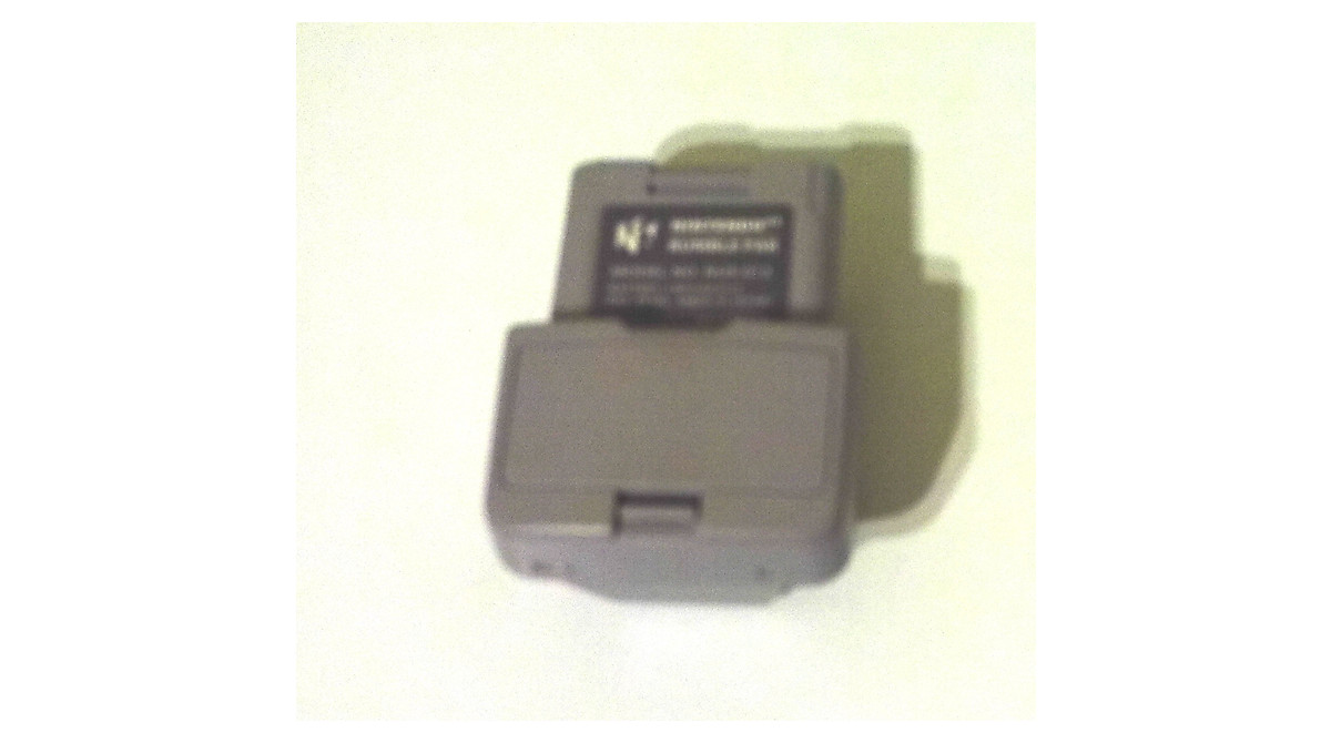 Nintendo 64 Rumble Pak – Enhance Gaming with Vibration Feedback