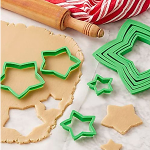 Wilton Gingerbread Cookie Tree Cutter Set