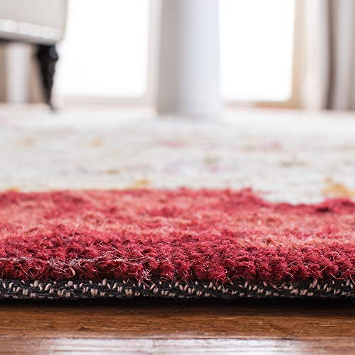 SAFAVIEH Chelsea Collection 2'6" x 8' Ivory / Burgundy HK73A Hand-Hooked French Country Wool Runner Rug