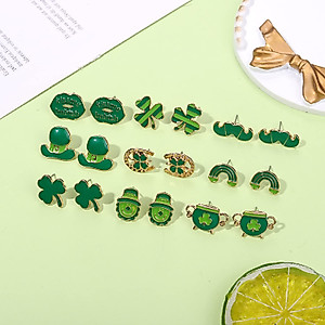 BVGA Holiday Stud Earrings Set for Women Hypoallergenic Enamel Charm Stud Festive Funny Earrings Holiday Earrings Jewelry Gift