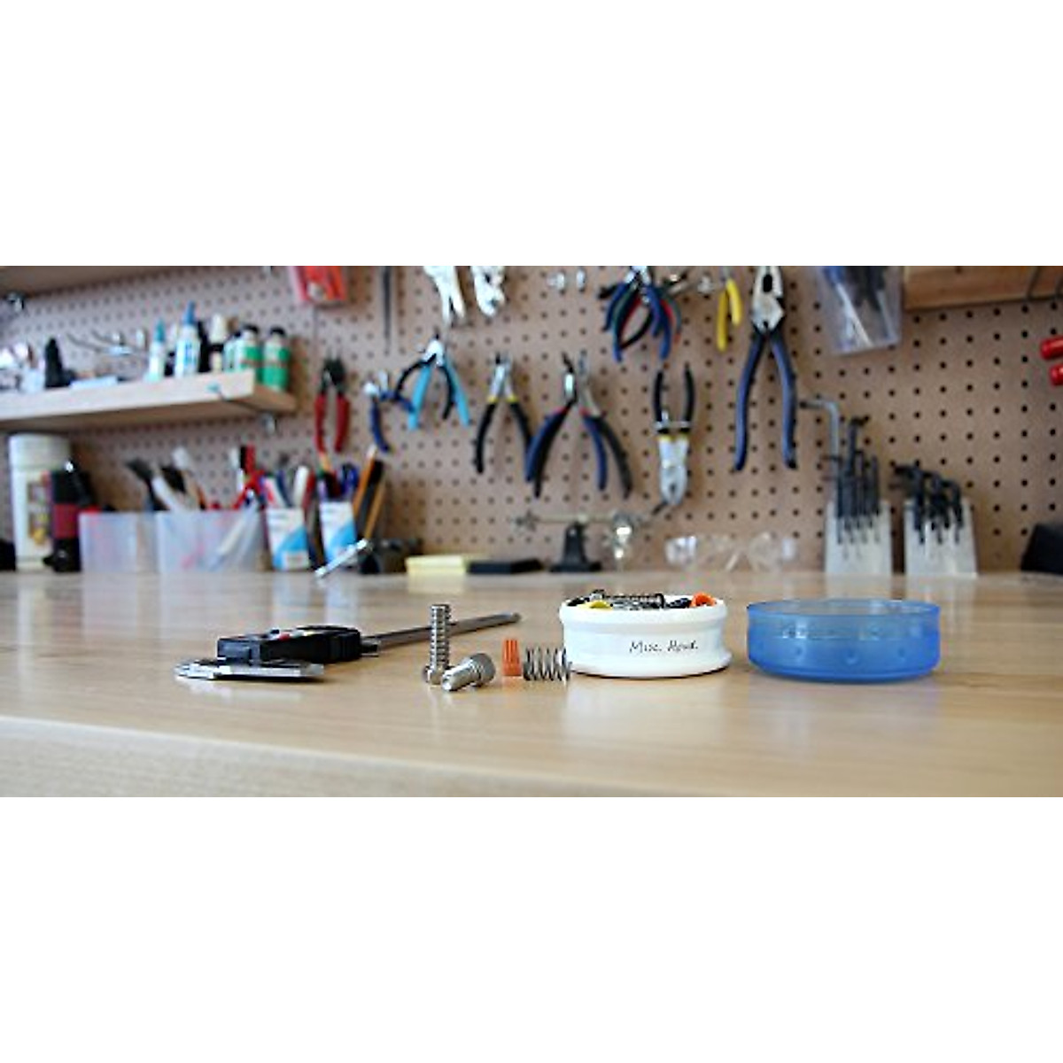 humangear GoTubb | Hard Container | Easy Open | Food-Safe Material, Clear/Green/Blue, Small