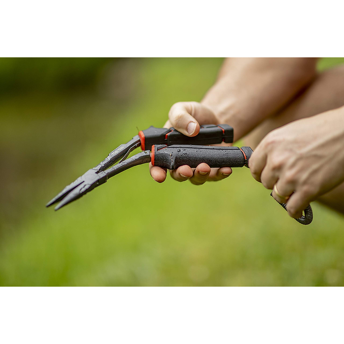 Ugly Stik Tools 90° Fishing Pliers, Black (USTOOL90PLIERS)