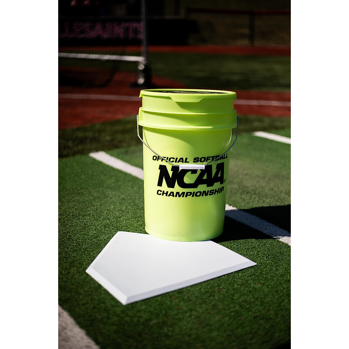 Rawlings | NC12BB Fastpitch Softballs & Bucket | 12" | 18 Count