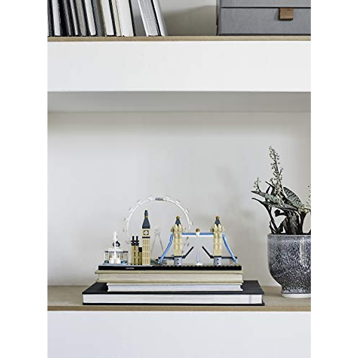 LEGO Architecture London Skyline Collection 21034 Building Set Model Kit and Gift for Kids and Adults (468 pieces)