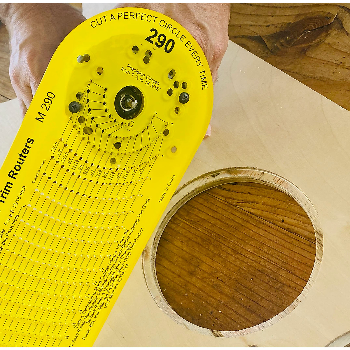 Jasper 290 Circle Cutter Router Jig - Router Circle Cutting Jig Cuts Perfect Circles from 1 1/2” to 18 3/16” D - Circle Guide Kit Fits Most Popular Trim Compact and Cordless Routers