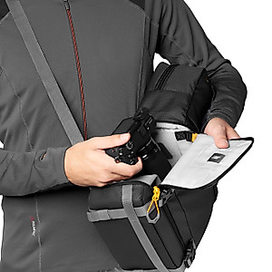 ロープロ(Lowepro) Casual Bag, Black, 13.5L