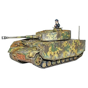 Bolt Action Panzer IV Ausf. F1/G/H Medium Tank 1:56 WWII Military Wargaming Plastic Model Kit