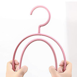 40.5 cm No Shoulder Bumps Plastic Clothes Hangers Non-Slip, Sweater Hanger, Suit Hanger with Pants Bar (Pink, 20 Pack)