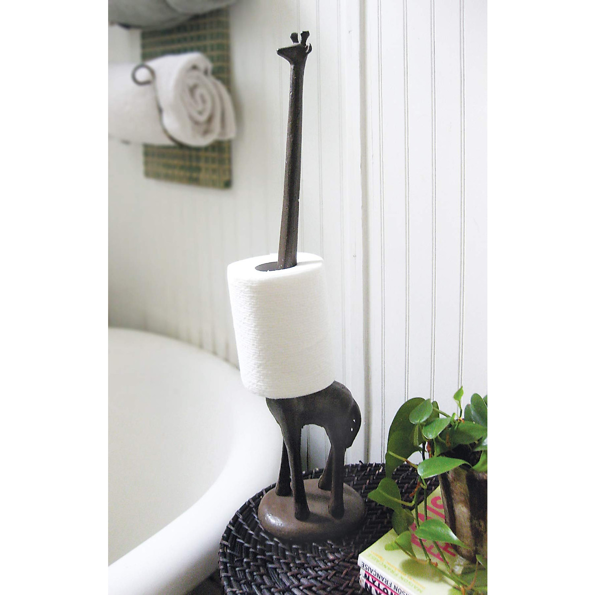 Kalalou CXX2053 Standing Cast Iron Giraffe Decorative Paper Towel Holder Stand, One Size, Brown