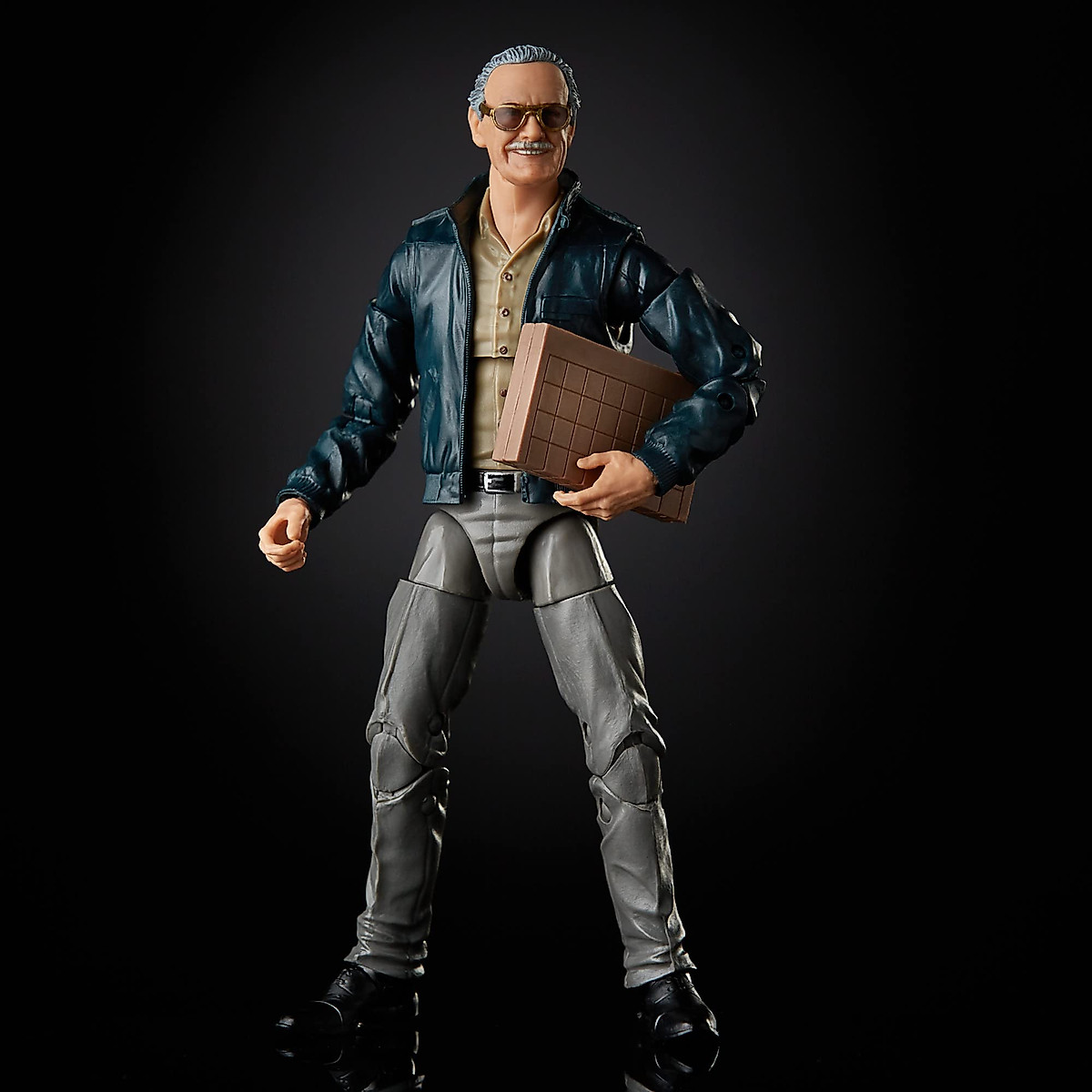 Marvel Hasbro Legends Series 6" Collectible Action Figure Toy The Avengers Cameo Stan Lee, Includes 2 Accessories