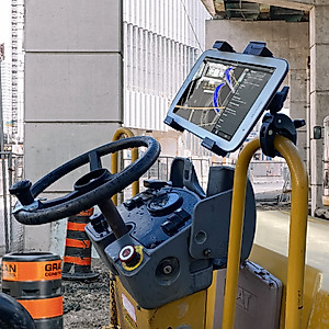 iBOLT TabDock Bizmount Clamp Heavy Duty Post/Pole Mount for Stationary Bikes, Gym Equipment, Treadmills, Ellipticals, Carts, Wheelchairs, Hospital Patient Care Etc. for All 7-10 inch Tablets