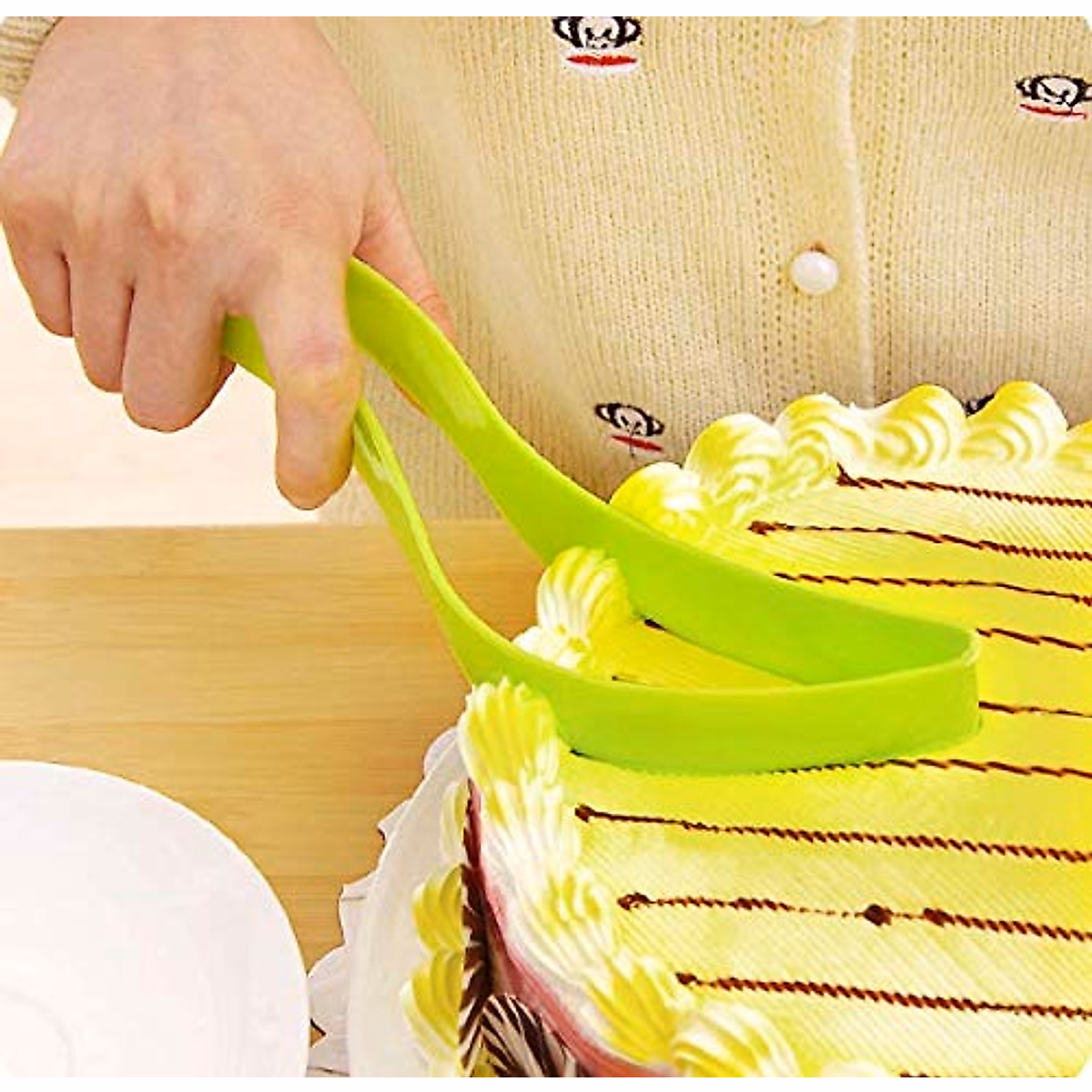 WOIWO 1 PCS Baking Tools Plastic One-Piece Cake Cutter Triangle Cake Cutter