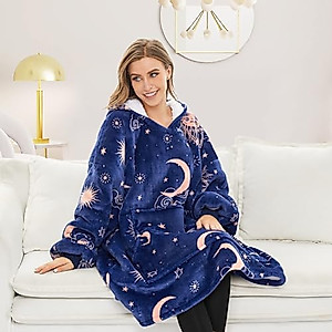 THREE POODLE Wearable Blanket Hoodie, Oversized Sherpa Sweatshirt Blanket for Adults Women Men, Warm Cozy Hooded Blanket, Gifts for Mom Girlfriend