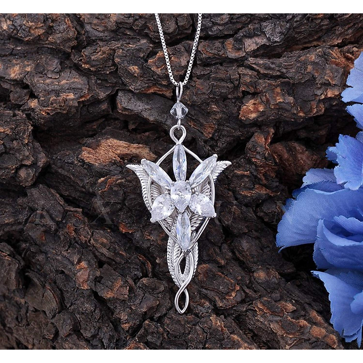PPX 2 Pcs Lord of the Ring Elven Leaf Aragorn Arwen Evenstar Pendant Chain Necklace Princess Chain with Transparent Jewelry Box