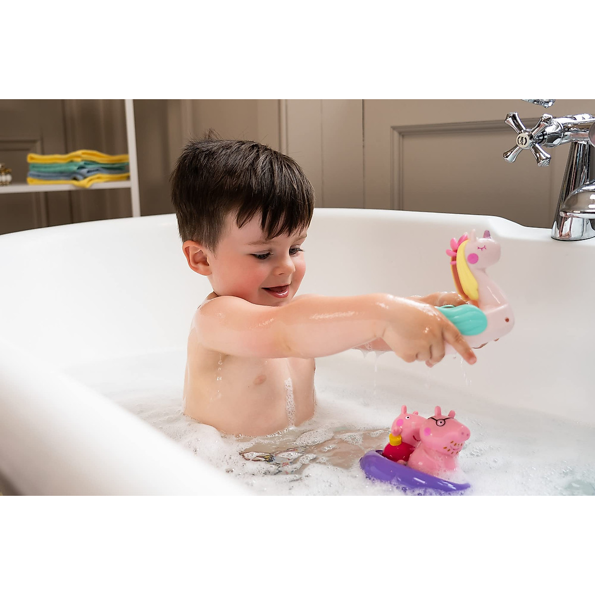 Toomies Peppa Pig Bath Toys - Baby Bath Toys Promote Dexterity and Motor Skills - Toddler Toys for Bath and Pool - Toddler Water Toys - Bath Squirties for Boys and Girls 18 Months and Up