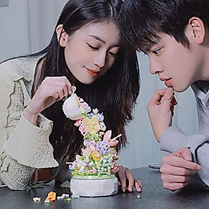 NEWRICE Waterfall Flower Bouquet Building Kit,Artificial Flowers Building Block Toys-Contains Music Box with LED Lights for Home Decoration,Birthday, Anniversary, (575 Pieces)