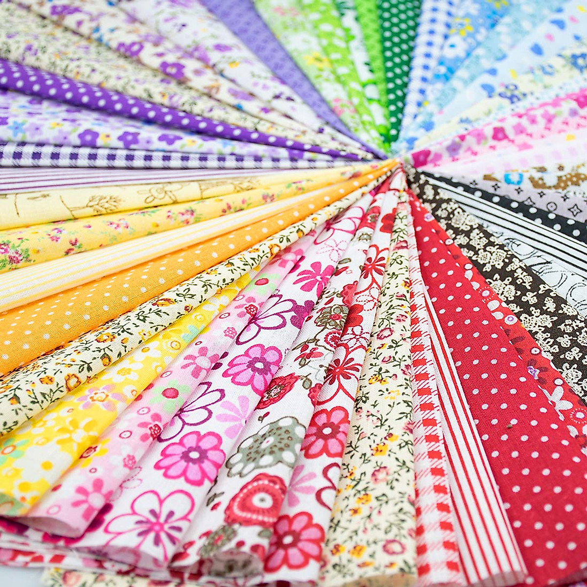 Foraineam 300Pcs 4" x 4" (10cm x 10cm) 60 Designs Assorted Cotton Craft Fabric Bundle Printed Patchwork Squares for DIY Sewing Quilting Scrapbooking