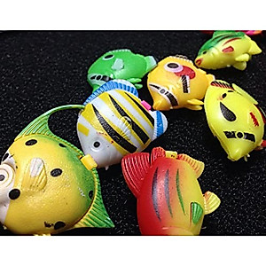 BESTOYARD Ocean Decor Miniature Toys 50 pcs Fish Aquarium Rubber Squirting Fish Artificial Plastic Fish sea Fish Animals Toys Ornament Plastic Fake Ocean Decor Miniature Toys