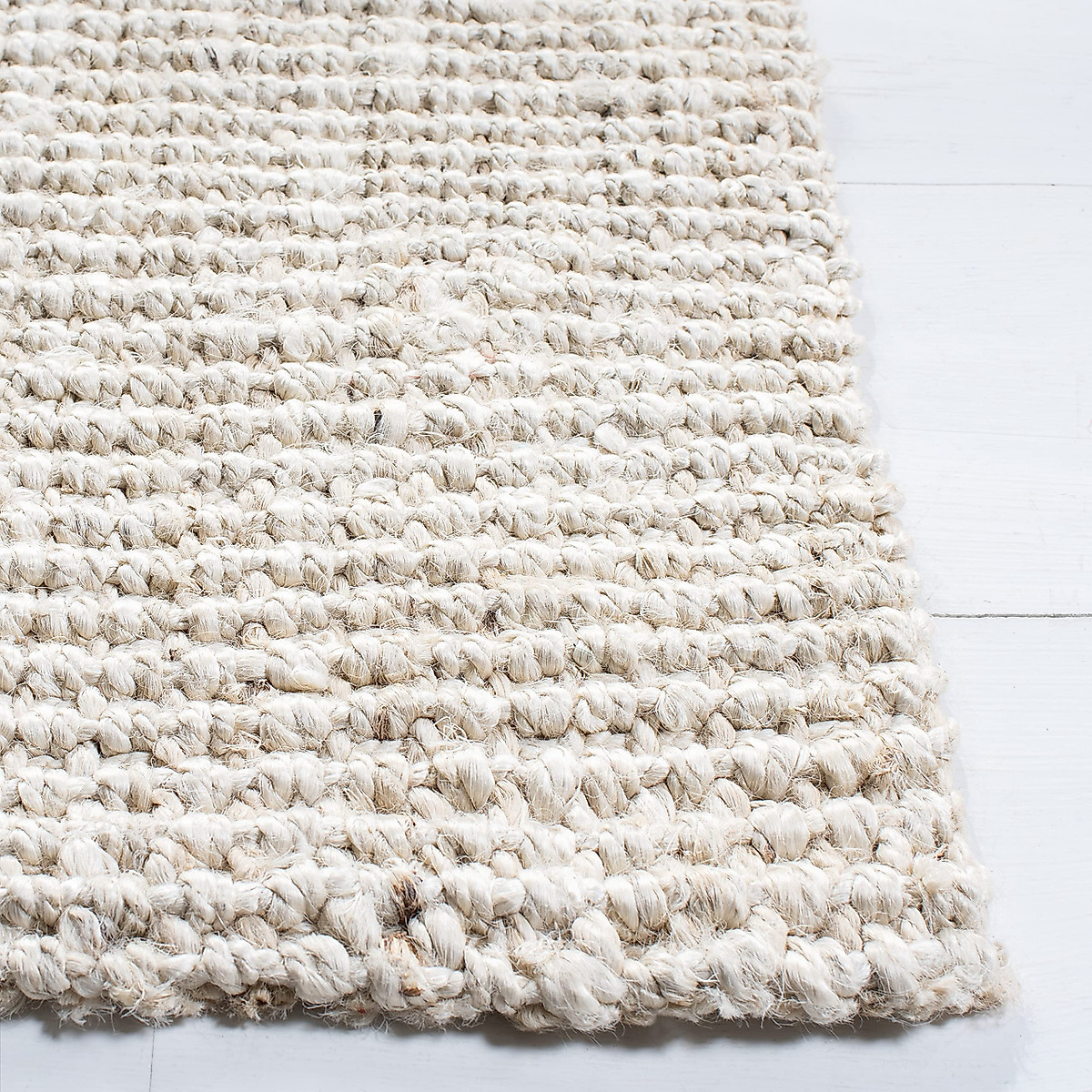 SAFAVIEH Natural Fiber Collection Area Rug - 8' x 10', Bleach & Ivory, Handmade Farmhouse Jute, Ideal for High Traffic Areas in Living Room, Bedroom (NF747B)